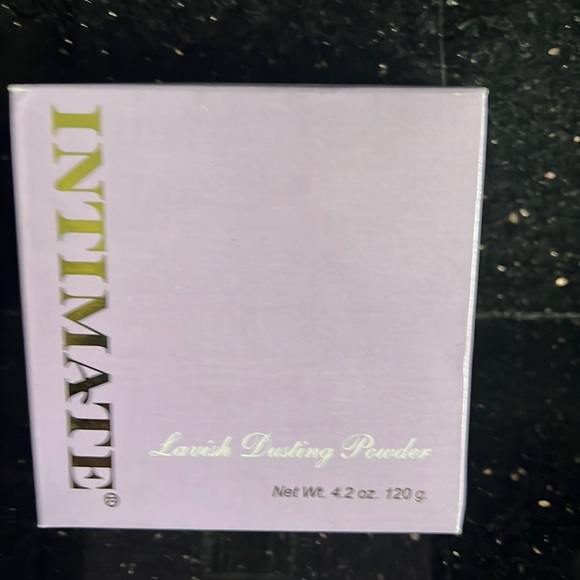 Bath & Body | Intimate Lavish Dusting Powder 12g | Poshmark